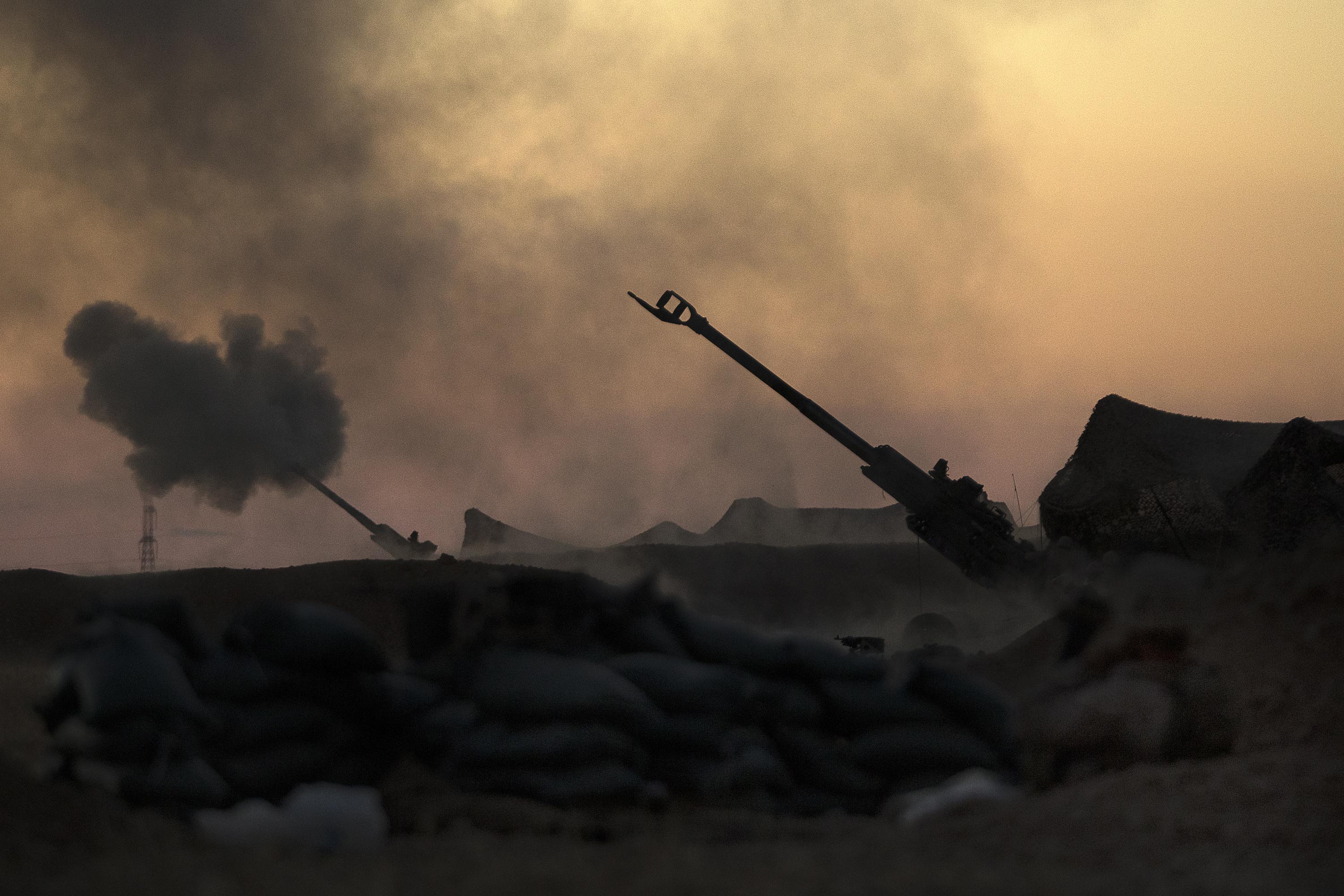 Marine Artillery Strike Devastates Syrian ISIS Target in New Video ...