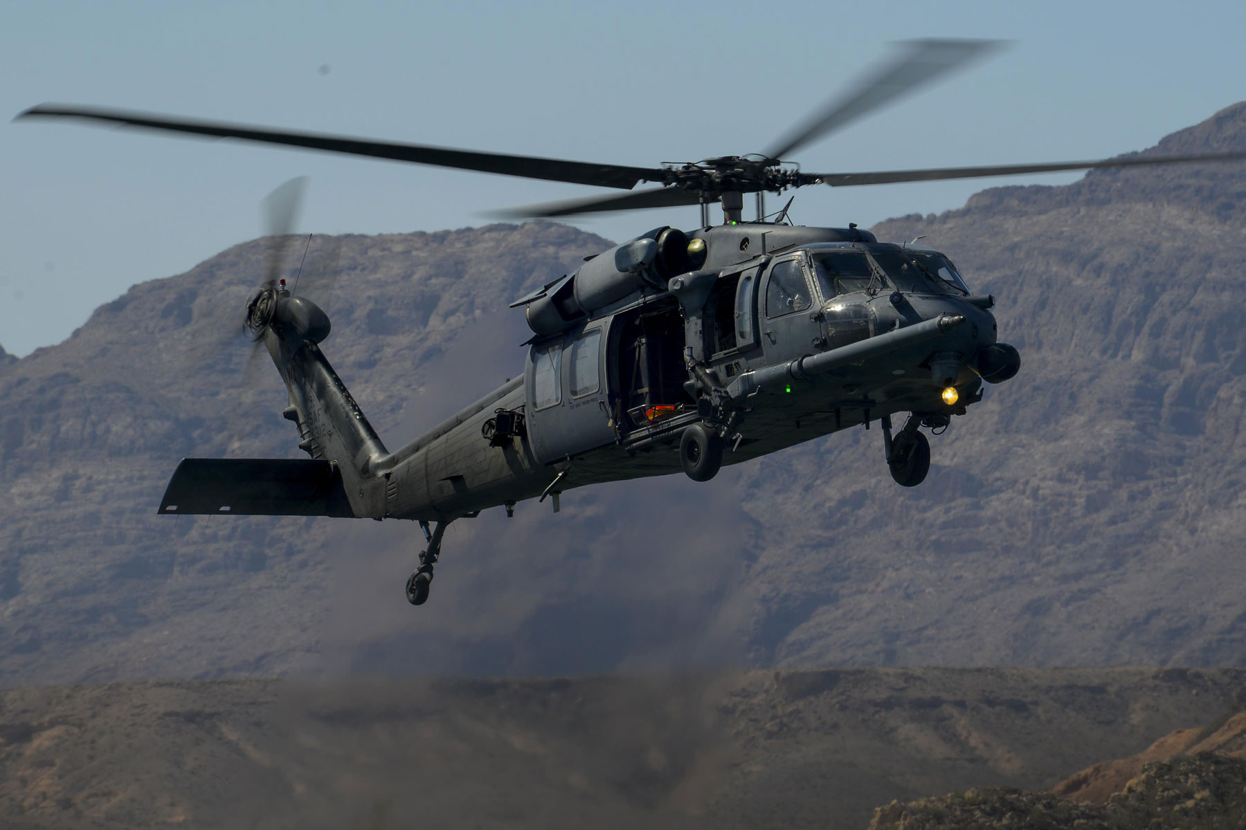 Sikorsky to Offer Modified Black Hawk as Huey Replacement | Military.com